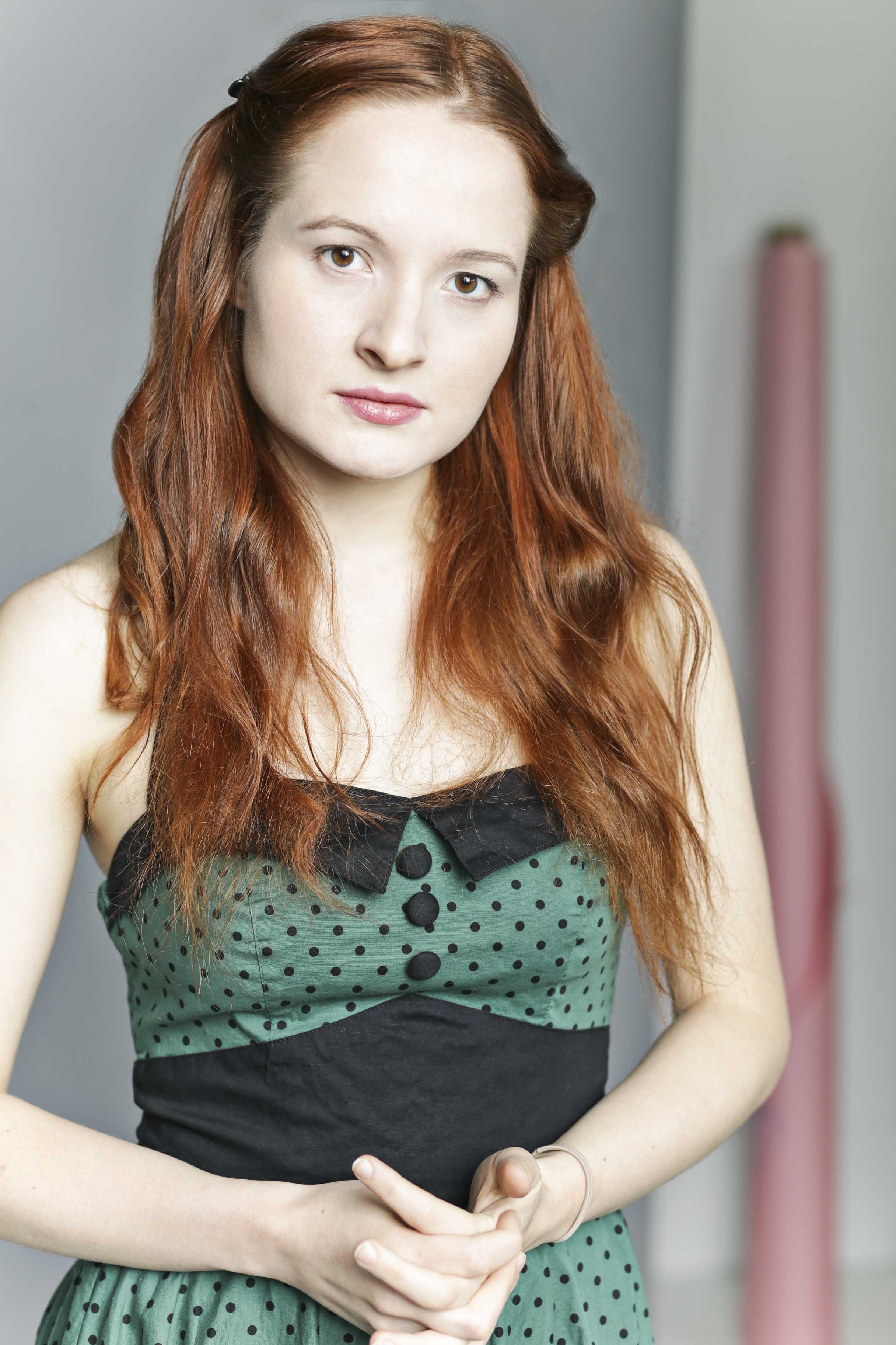 Q & A with the marvelous Canadian actress Zoe Cleland ...